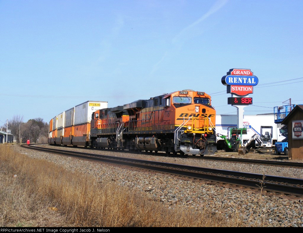 BNSF 7787